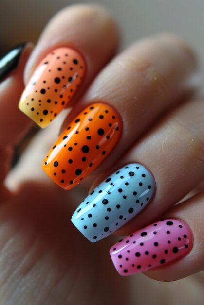 26 Creative Summer Nail Designs For Women Over 50