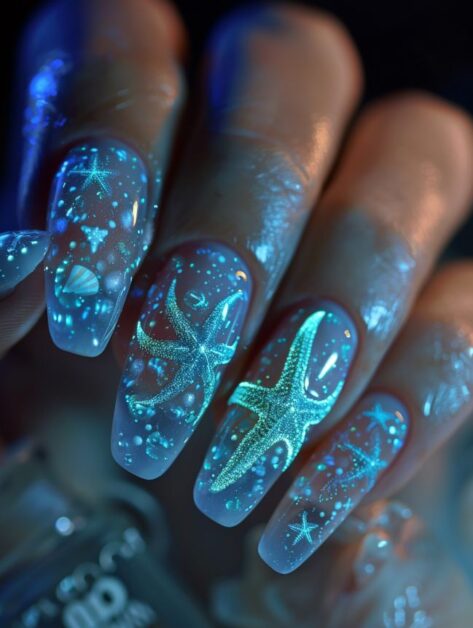 Dive Into 35 Starfish Nail Art Design Ideas